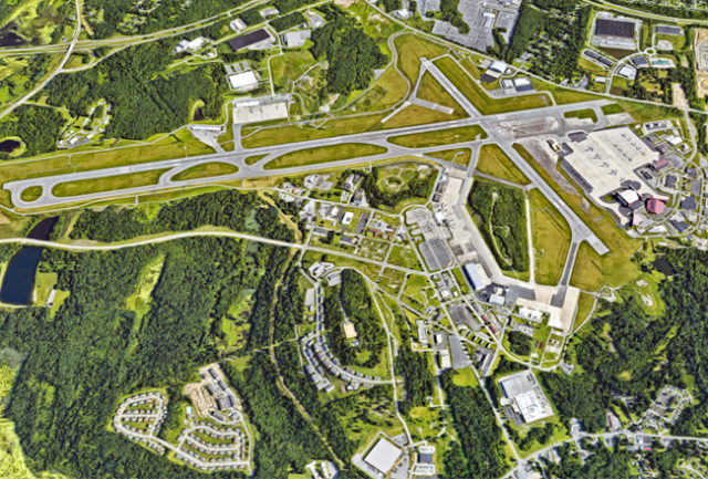 Port Authority hopes new plan for Stewart Airport will take off Â