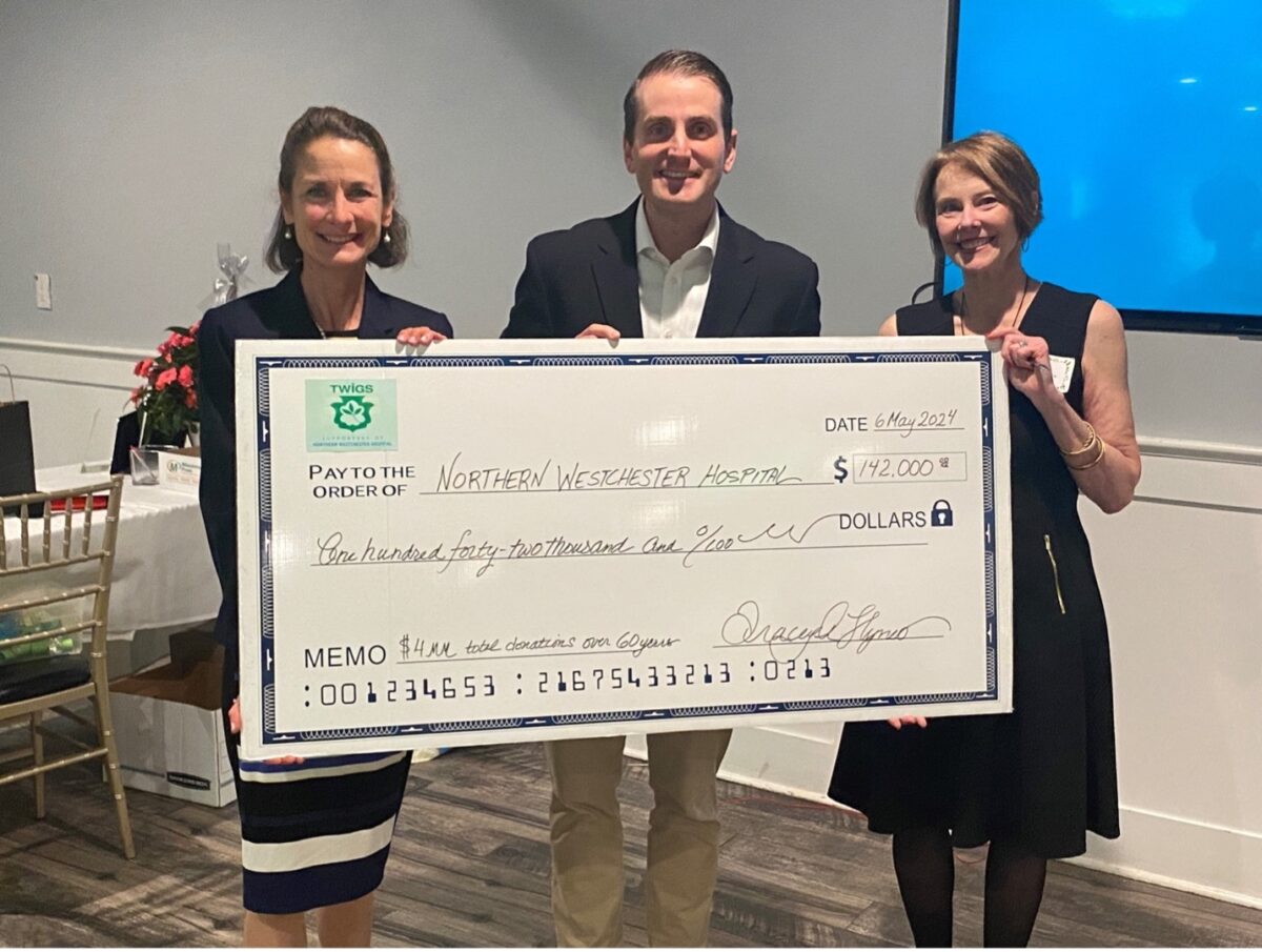 HOSPITAL THRIFT SHOP REACHES A MILESTONE - Westfair Communications