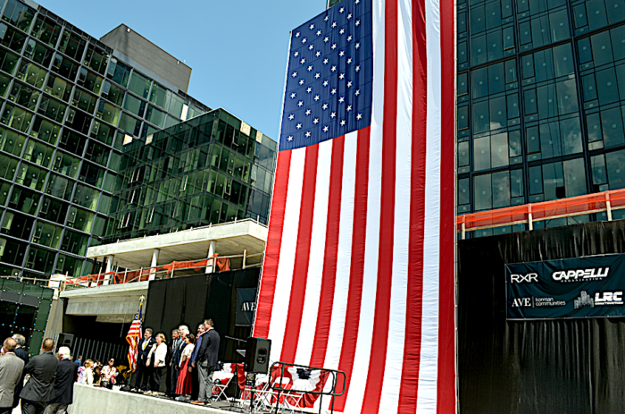 Topping off for first phase of $650M AVE Hamilton Green project in ...